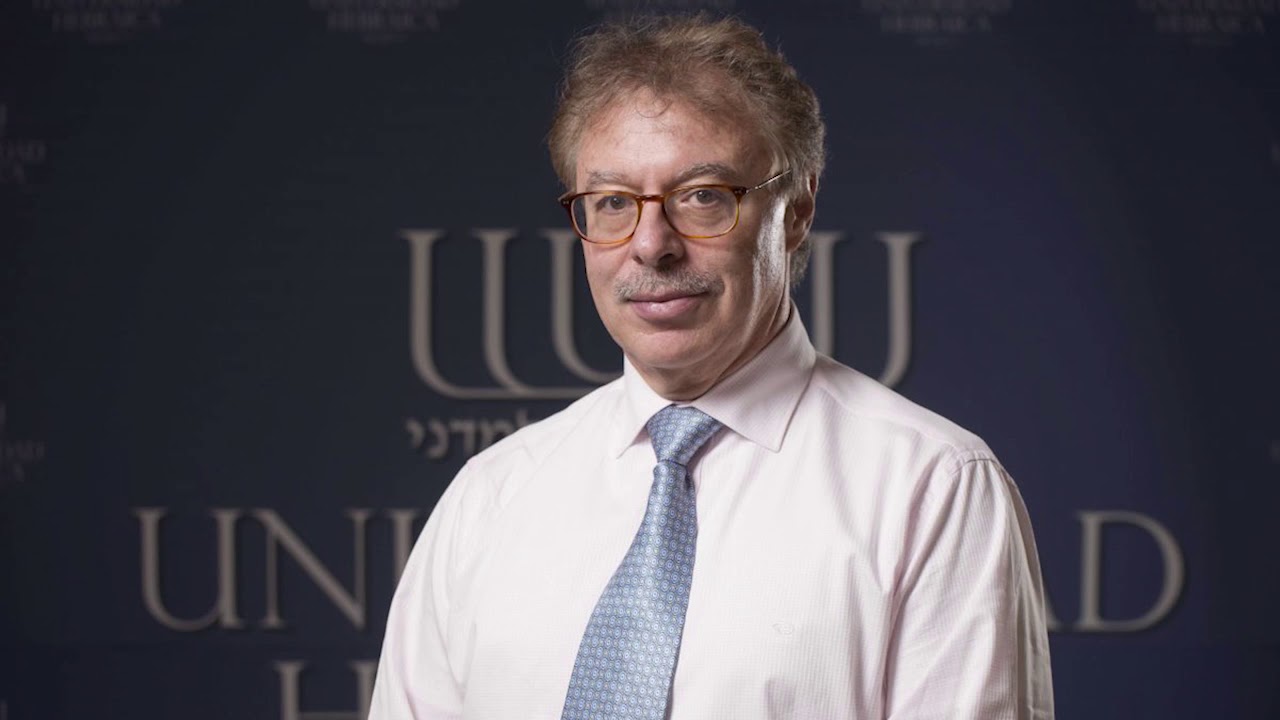 Entrevista al Dr. Daniel Fainstein - YouTube