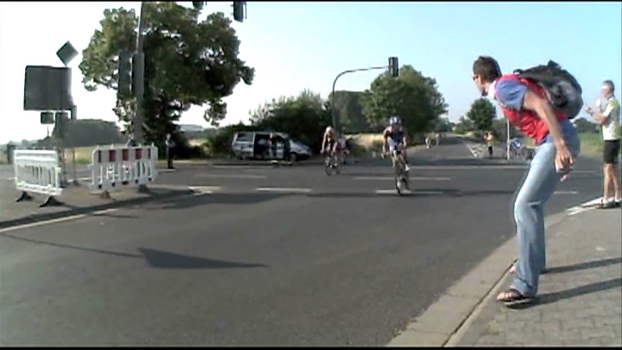 Lothar Leder along the race course at Ironman European championship in ...