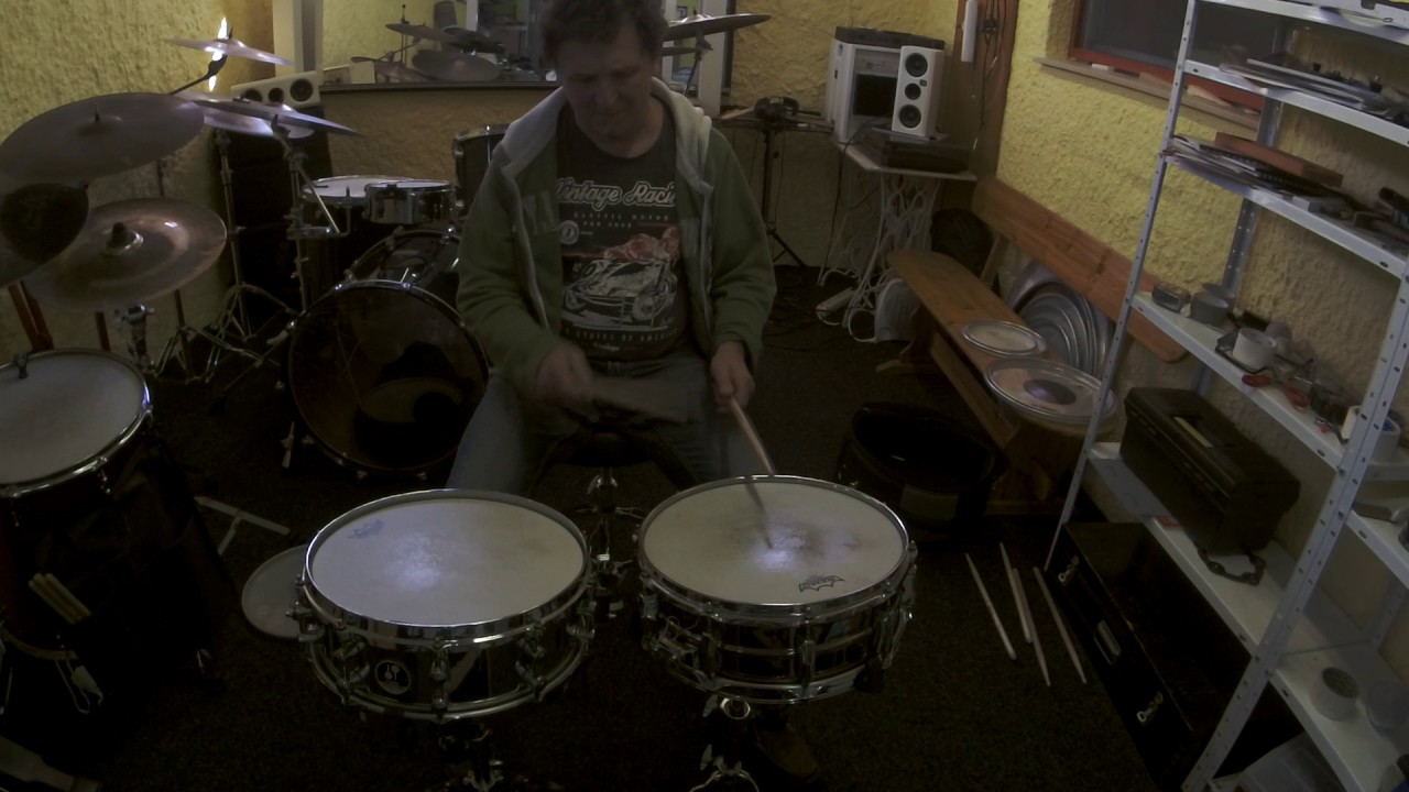 Ludwig black beauty vs Sonor Phil Rudd snare - YouTube