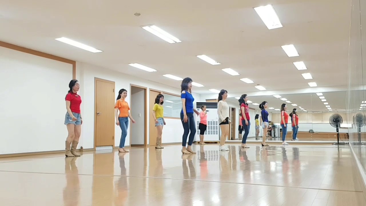 Stomp It Out - Line Dance - YouTube
