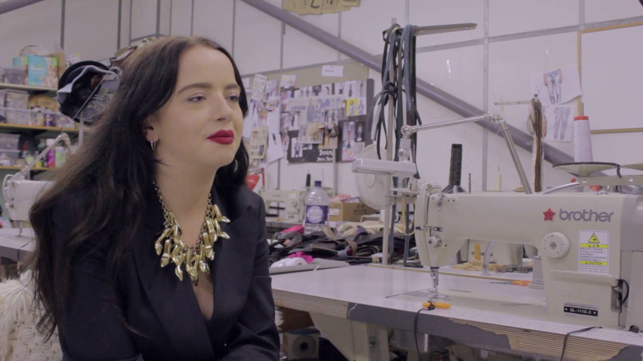 Elizabeth Ilsley x Rokit - YouTube