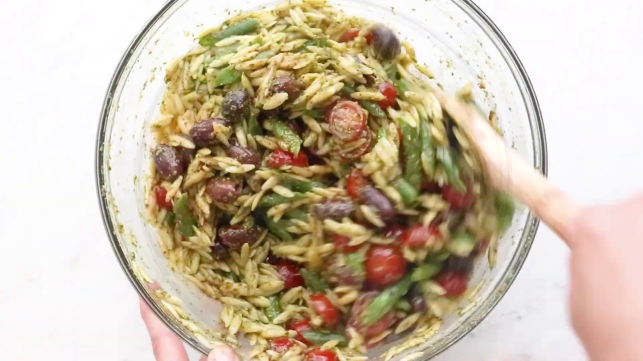 DeLallo Pesto Orzo Pasta Bowl with Calamata Olives and Green Beans ...
