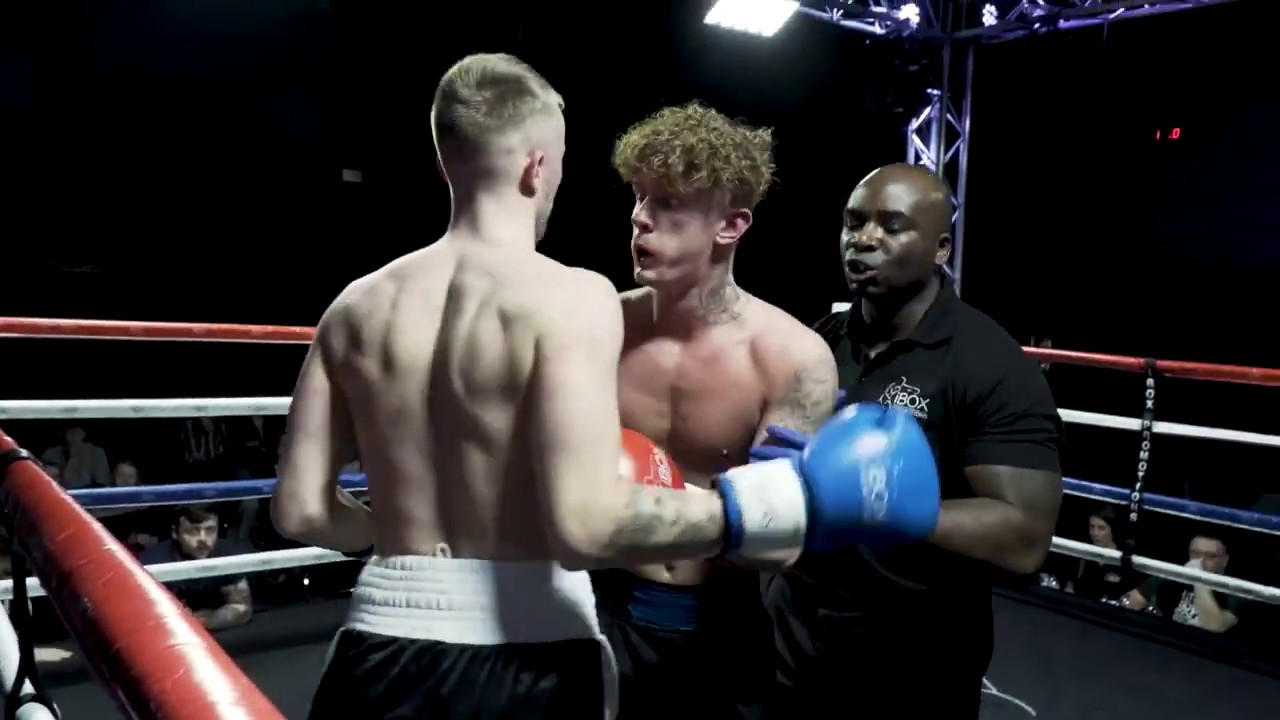 Josh Edwards VS Liam McCabe - YouTube