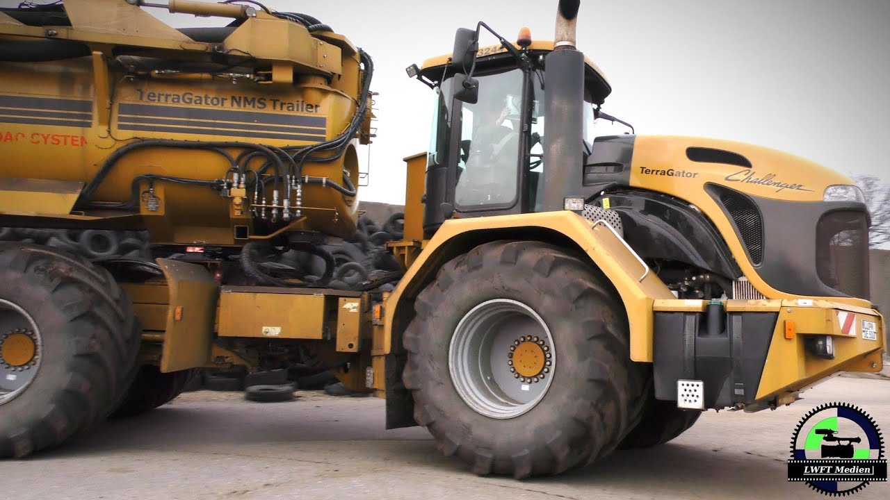 Challenger Terra Gator 3244 mit Terra Gator NMS Trailer. Gülle ...