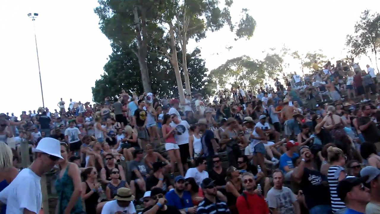 Breakfest, Perth, 2010: Rico Tubbs and Atomic Hooligan Part 1 - YouTube