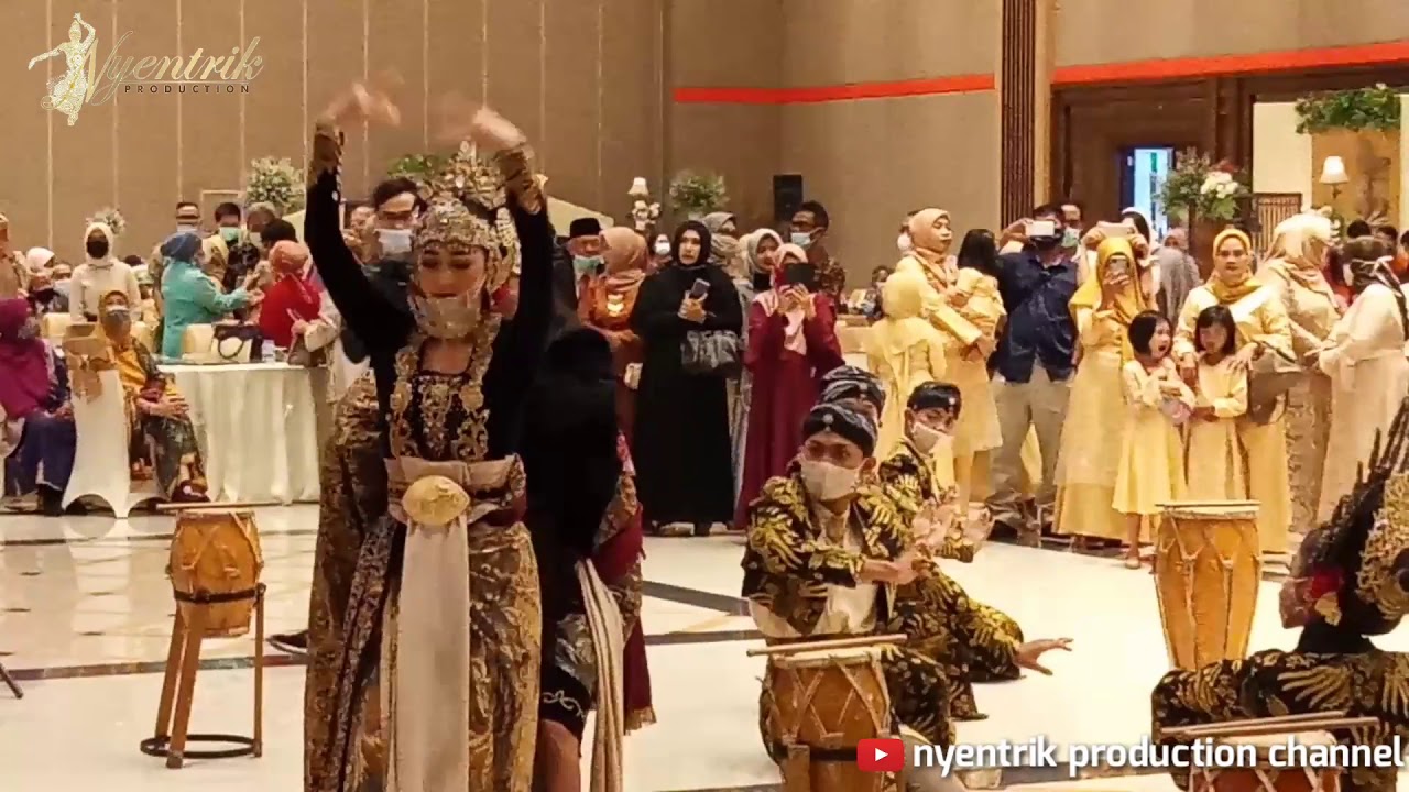 KEREN!!! TARI PERSEMBAHAN RAMA SINTA DAN RAMPAK KENDANG KHAS NYENTRIK ...