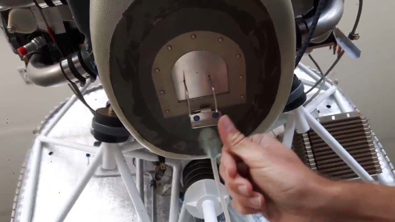 Vans RV-10 Automatic Alternate Air Door (OM-ELA) - YouTube