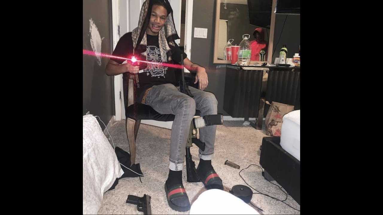 [FREE] PGF Nuk x SleazyWorld Go Type Beat "Hood" - YouTube