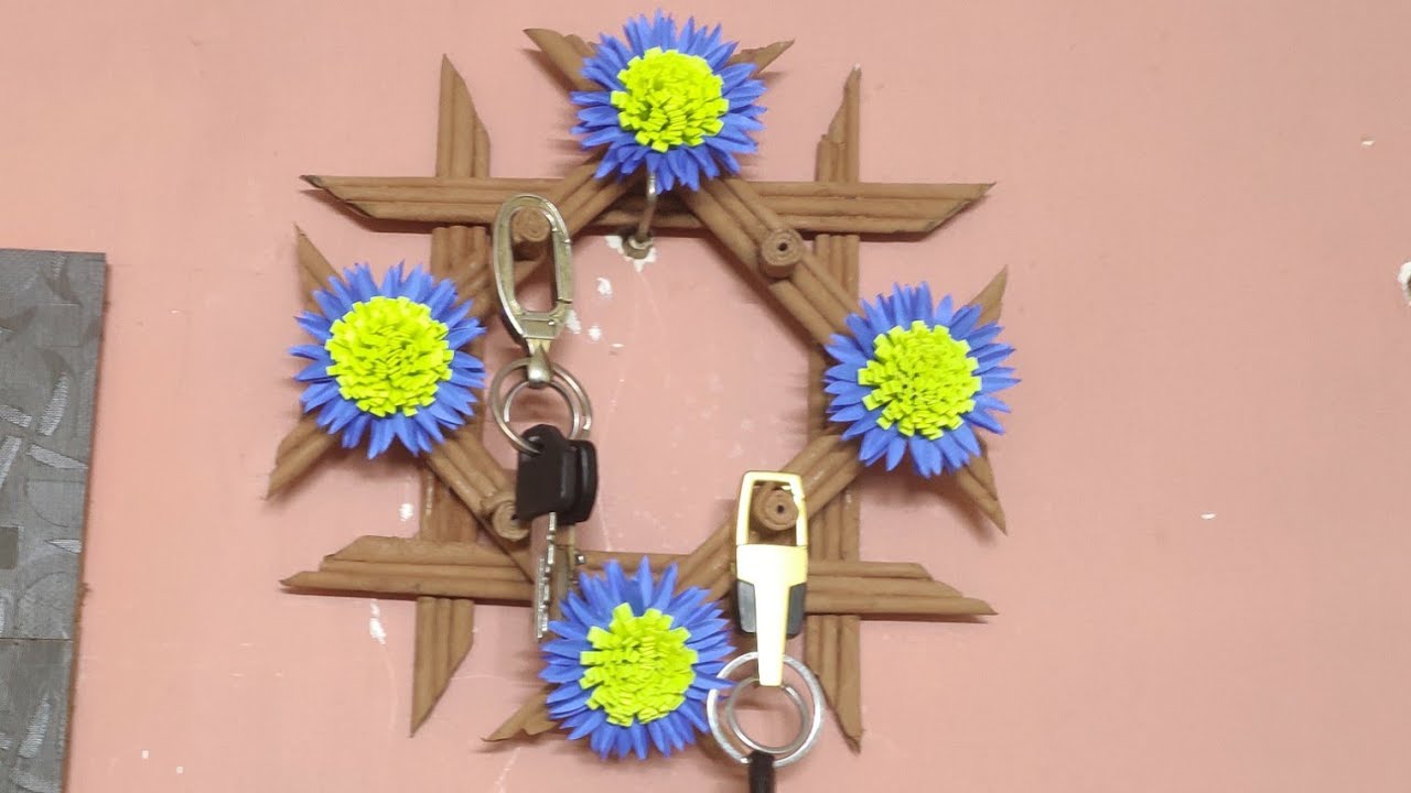 paper craft / Beautiful Wall hanging with Key holder Very easy Craft ...