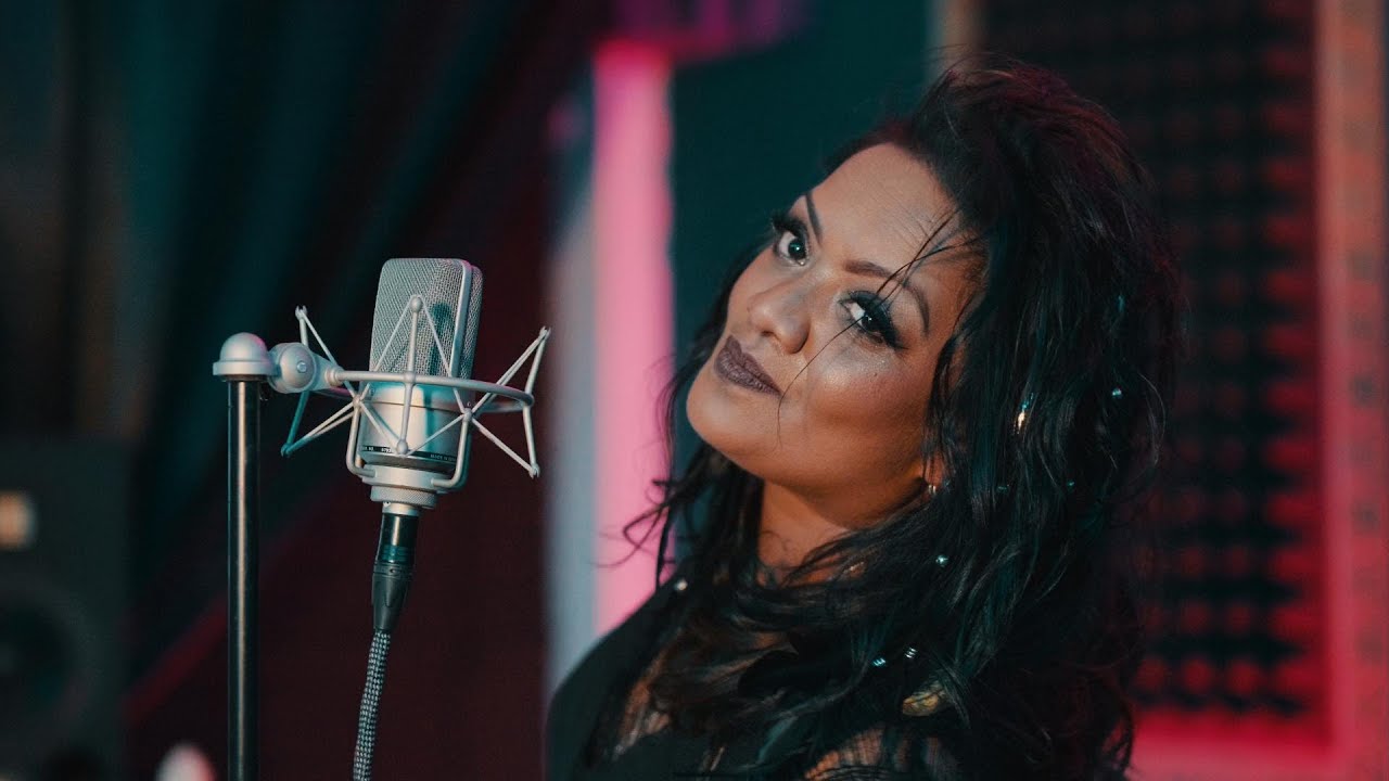 Ashni Matadin - Chalbo Ke Nahi [Official Music Video] (2024 Chutney ...