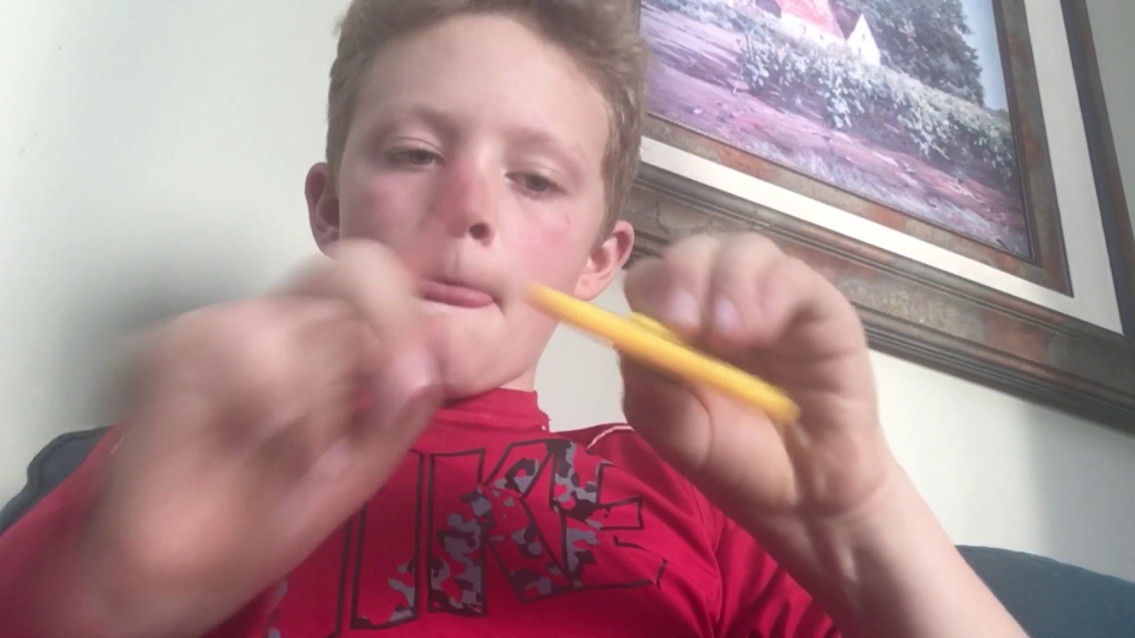 Fidget spinner vs. teeth - YouTube