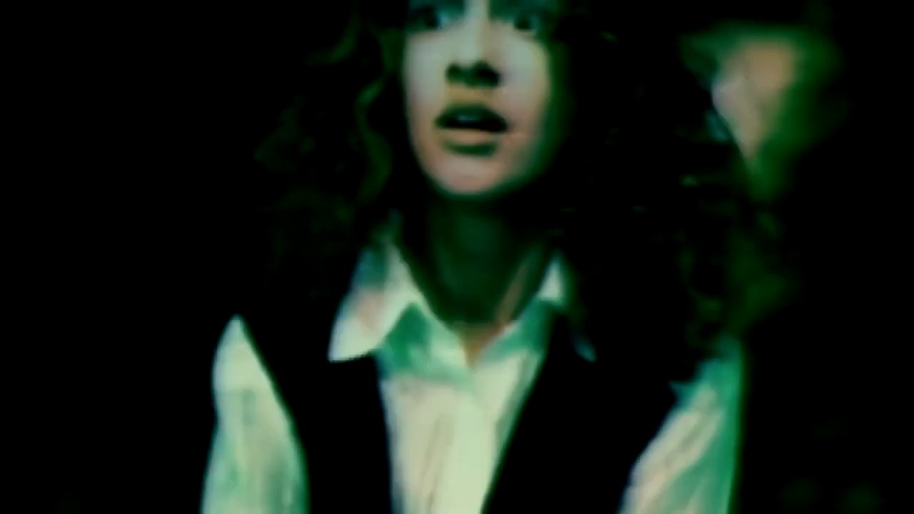 She Can Run, She Can Hide - Trailer - YouTube