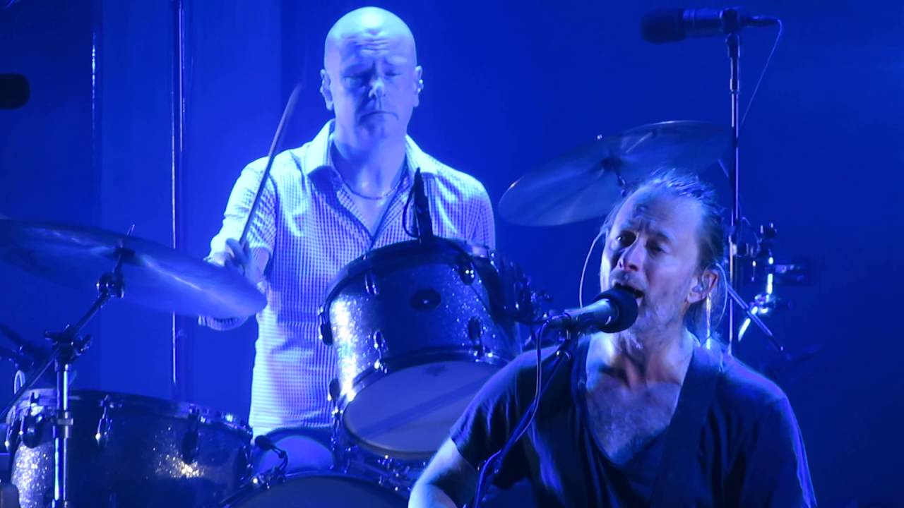 Radiohead - Lucky - Live @ The Shrine Auditorium 8-8-16 in HD - YouTube
