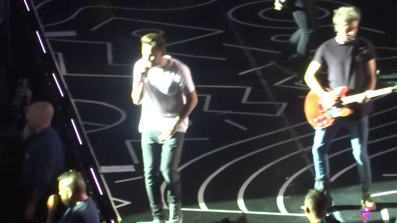 One Direction Performing No Control 3Arena Dublin 16/10/15 - YouTube