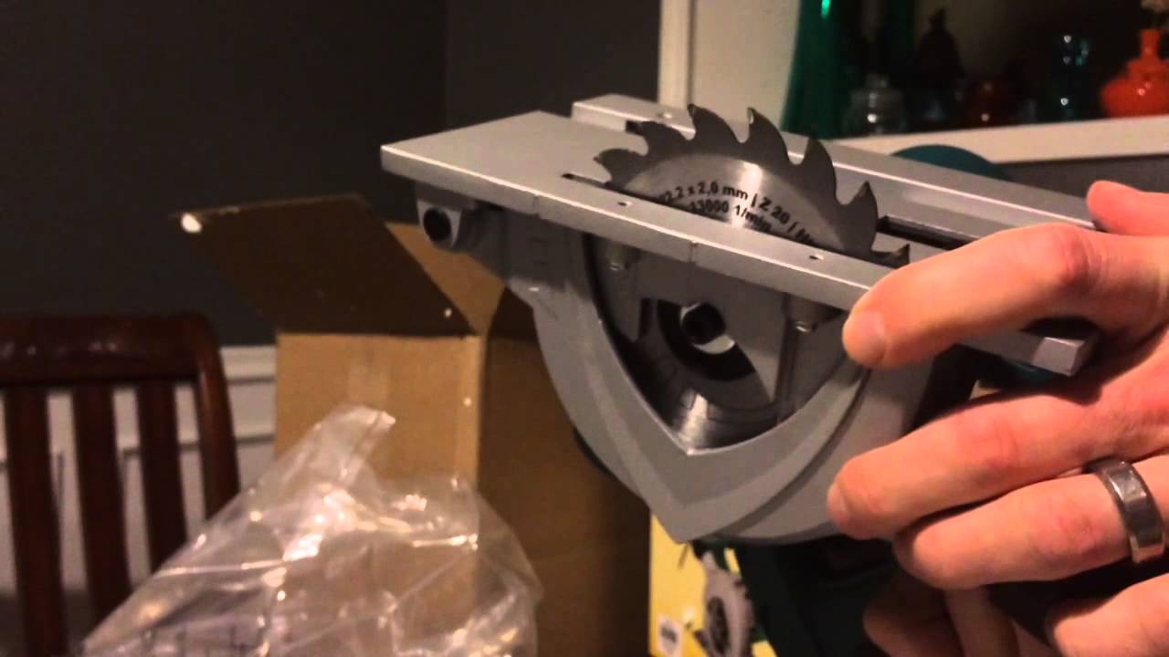 Grizzly mini track saw unboxing - YouTube
