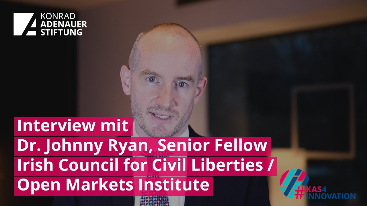 Interview with Johnny Ryan at the European Data Summit 2021 - YouTube