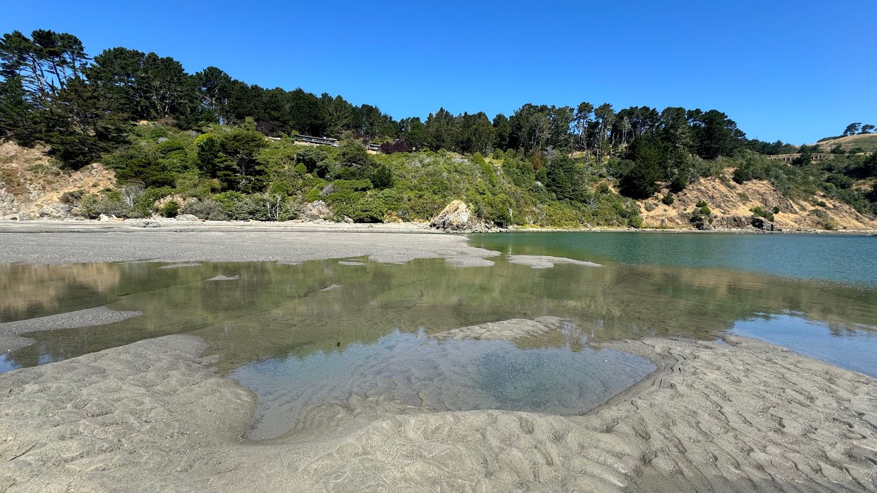 Boon-docking on the beach - YouTube