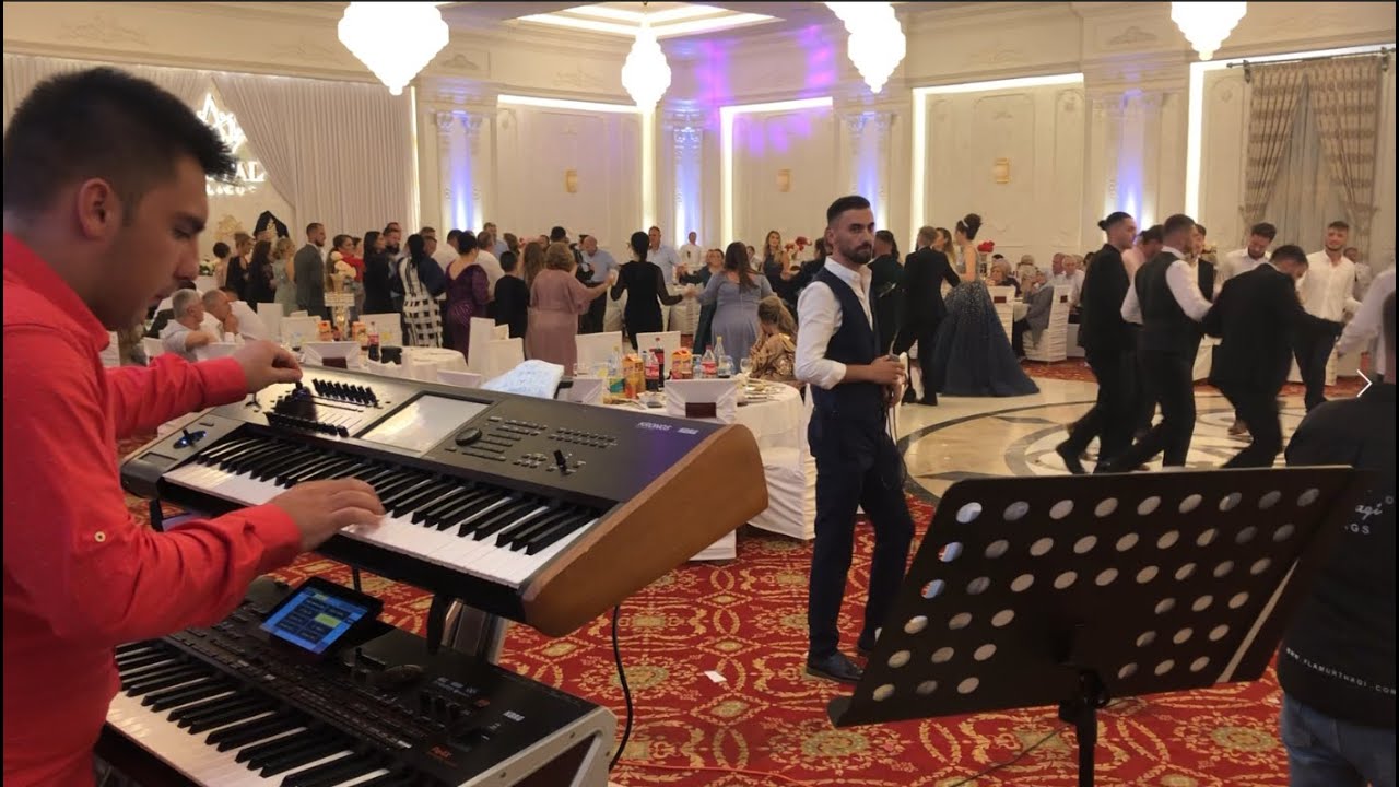 Flamur Rexhepi - Potpuri Live 2022 - YouTube