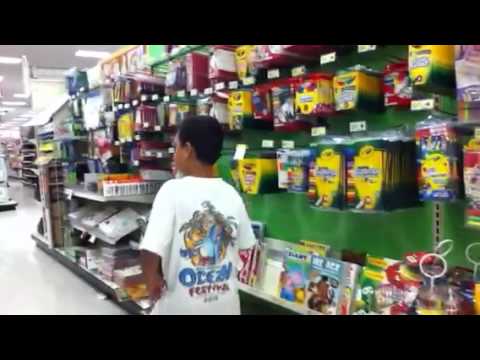 Kid farts loudly in target