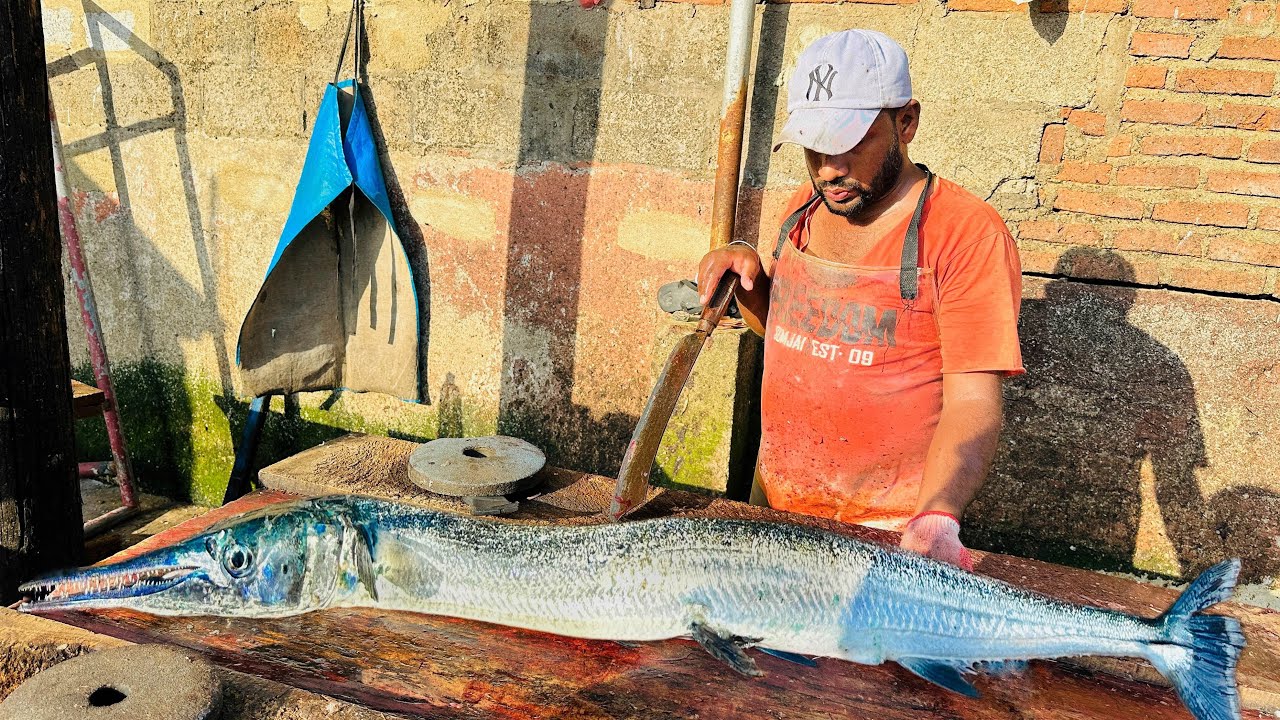 A UNIQUE CULINARY EXPERIENCE ‼️ULTIMATE GUIDING PROCESS OF GIANT GAR ...