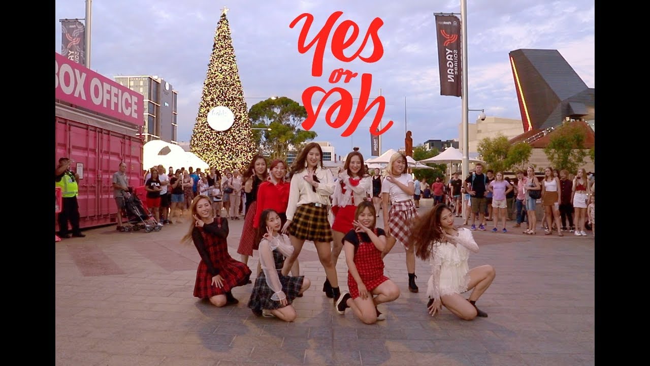 [KPOP IN PUBLIC CHALLENGE] TWICE "YES or YES" Dance Cover by Play Dance ...