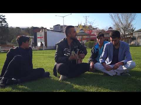 Hareketli Potpori Kürtçe Şarkılar (Gitar)