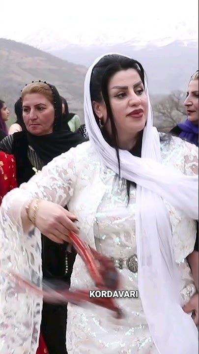 Best Kurdish dance #halparke - YouTube