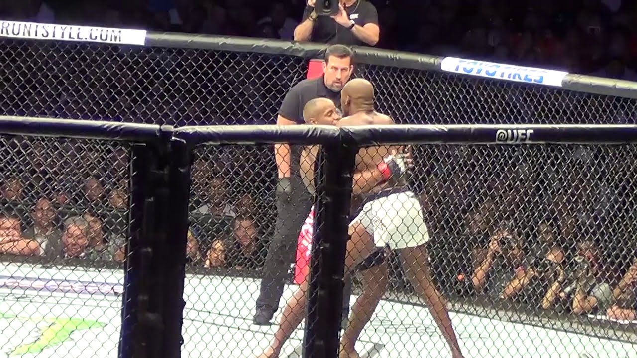 UFC 214 DC vs Jones 2 Live - YouTube