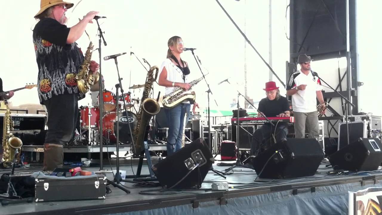 Copper Box with Jeffrey Barnes and Carl Finch - YouTube