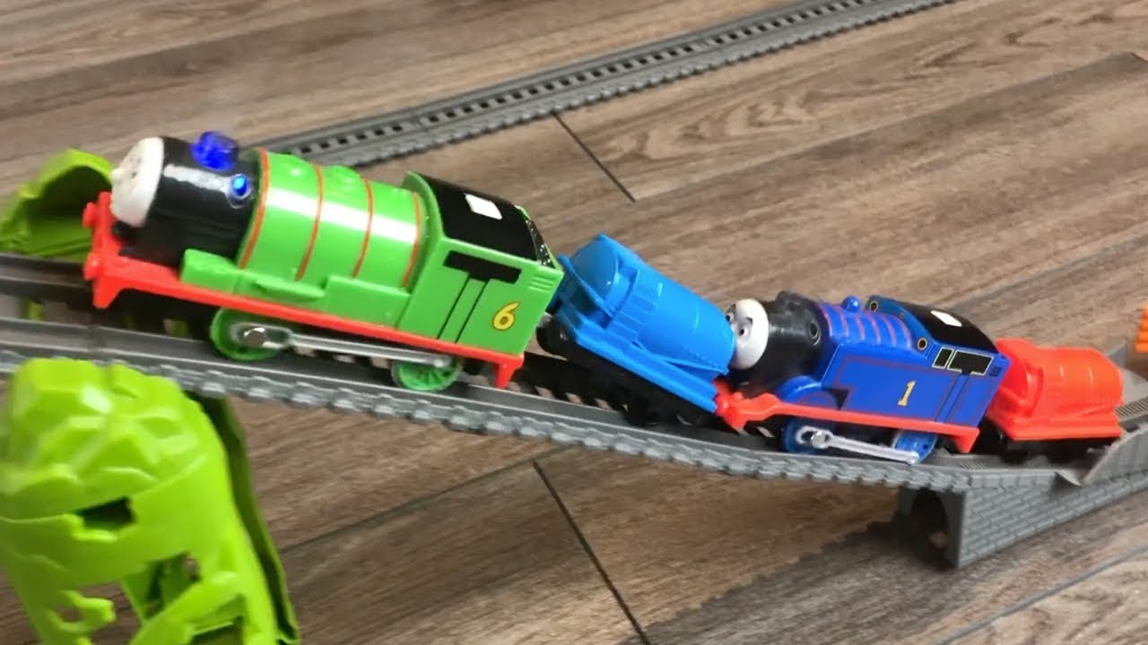 Thomas and Friends Real Steam Thomas and Percy TrackMaster - YouTube