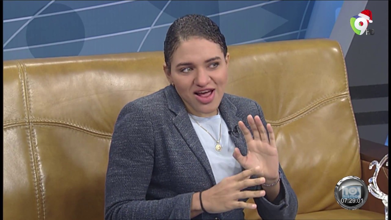 Alejandra Aybar Díaz Nadadora Paralímpica | Hoy Mismo - YouTube