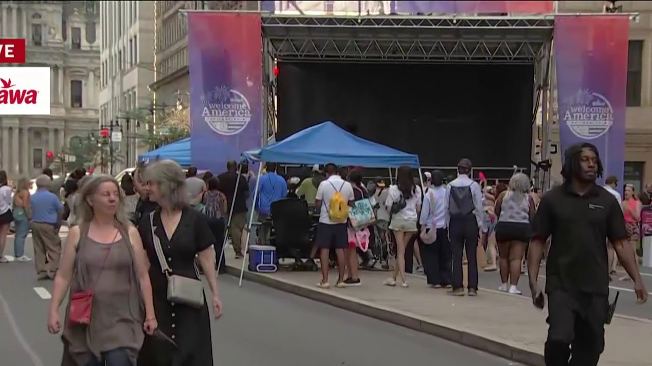 Wawa Welcome has fun-filled Saturday at the Avenue of the Arts - YouTube