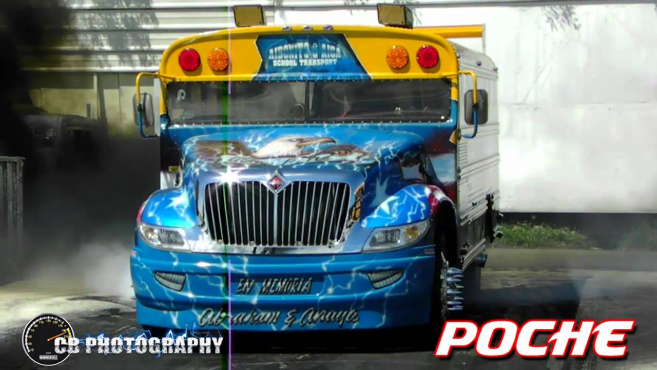 Alma Libre Vs La Pajarita @ Shoot-Out de Camiones en Arecibo Motorsport ...