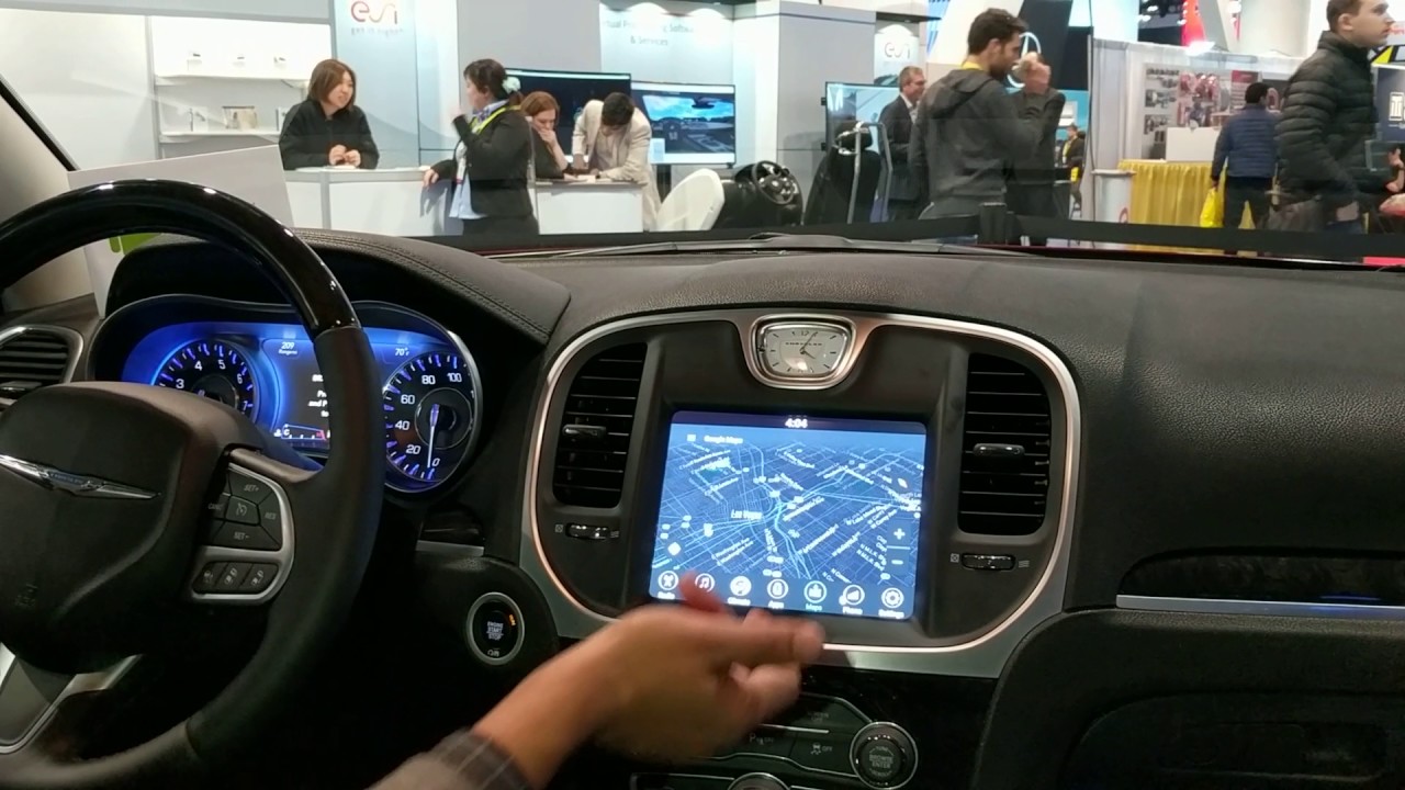 Qualcomm Snapdragon 820A Demo - YouTube