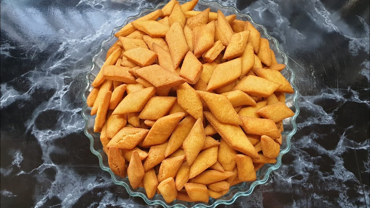 Crunchy Buskut Saliid ( Somali Fried Biscuits) | Eid Biscuits Recipe ...