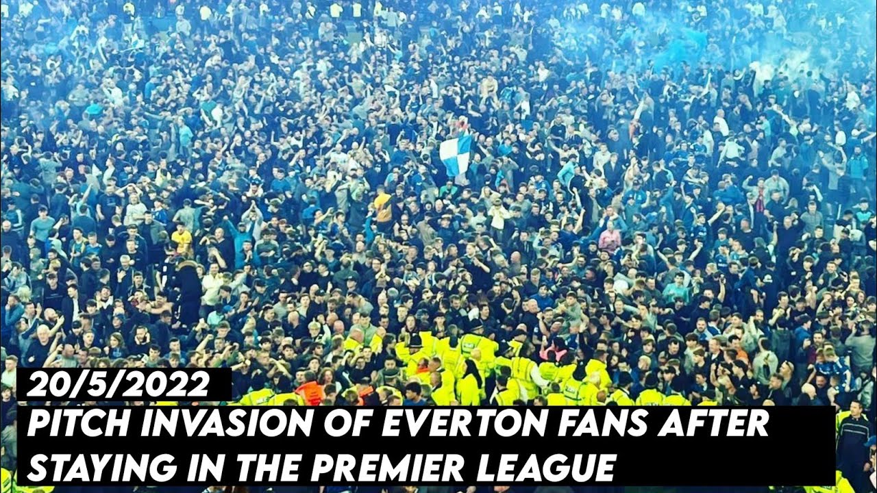 PITCH INVASION OF EVERTON FANS AFTER STAYING IN THE PREMIER LEAGUE ...