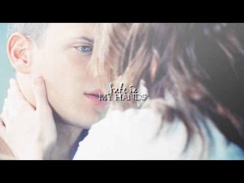 Michael & Sara | ''She had a thing for Scofield''