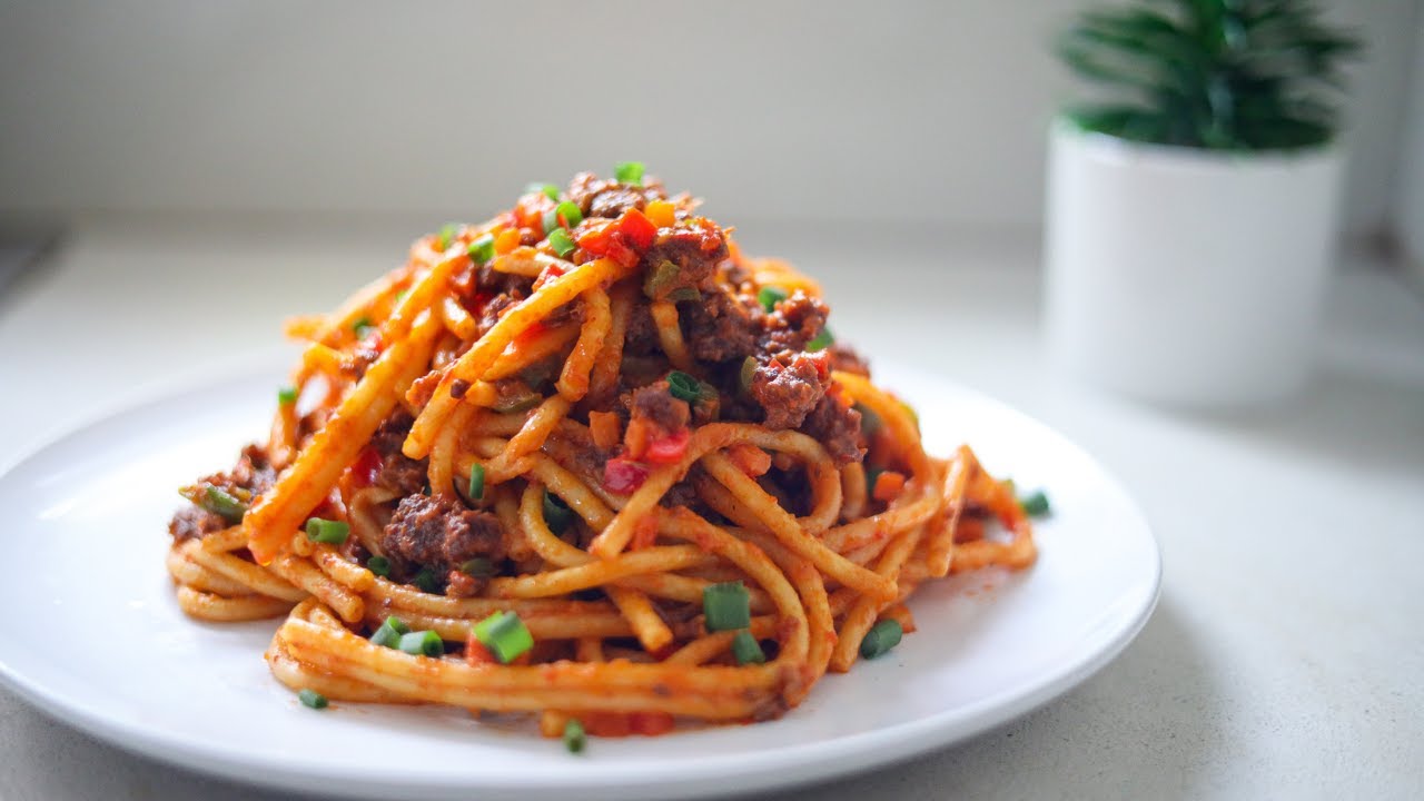 DELICIOUS JOLLOF SPAGHETTI RECIPE : A Fusion of African and Italian ...