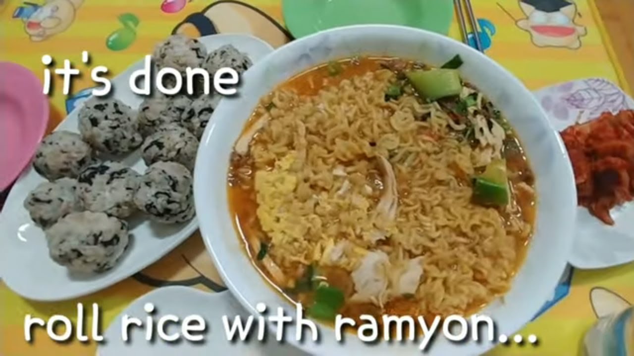 ROLL RICE WITH RAMEN (KOREAN DISH) - YouTube
