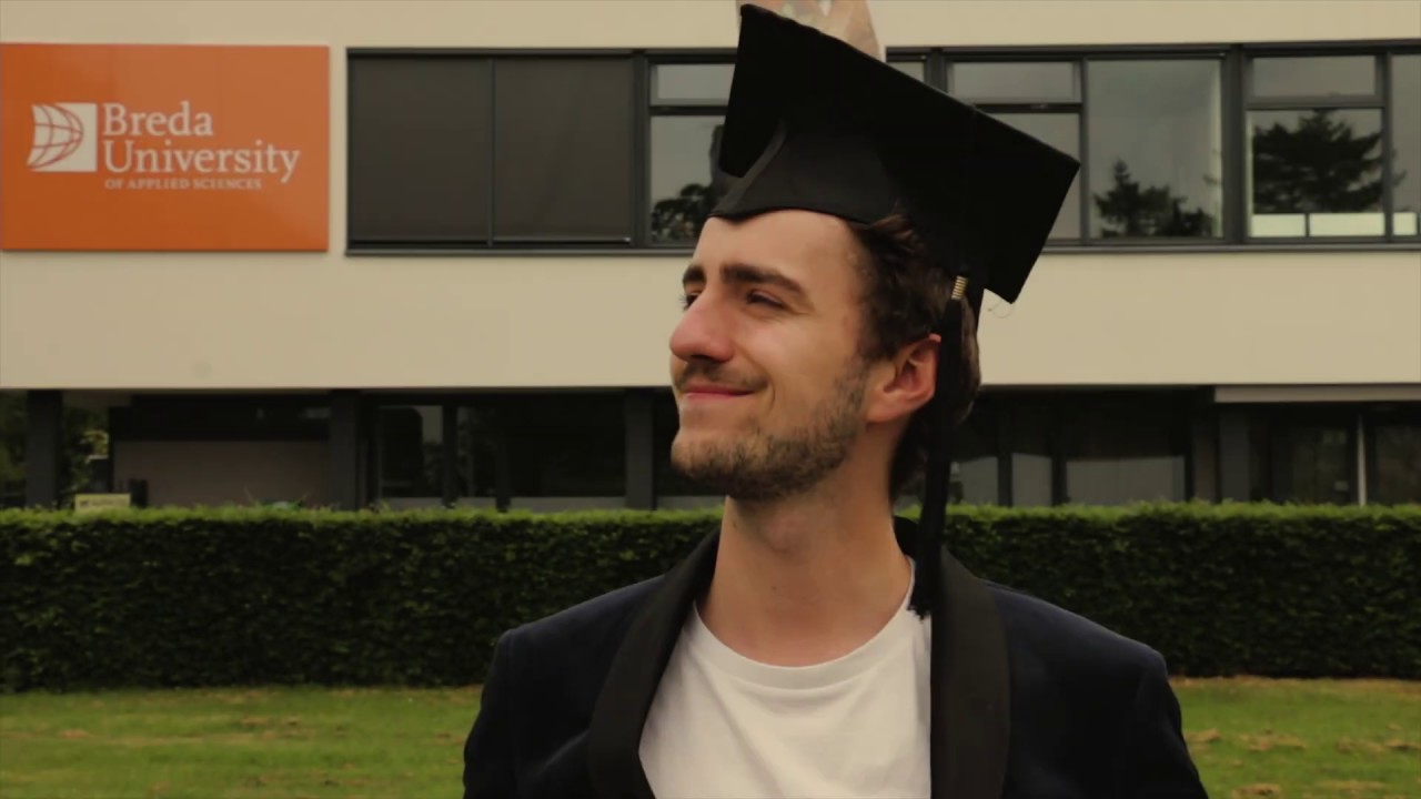 Graduation Ceremony 4K - YouTube