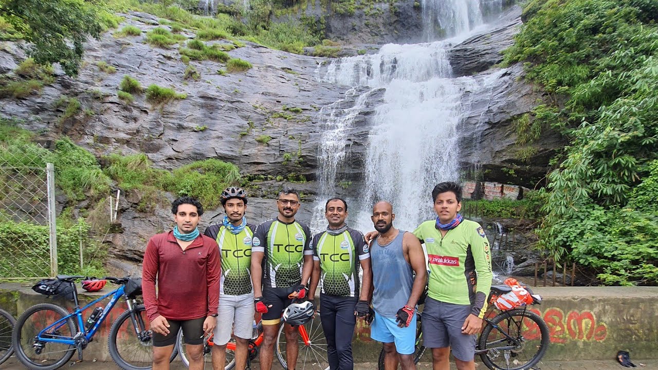 Munnar🥵🥵/Cycle Ride to Munnar Part -2/Cheeyappara & Valara Water fall🥰 ...