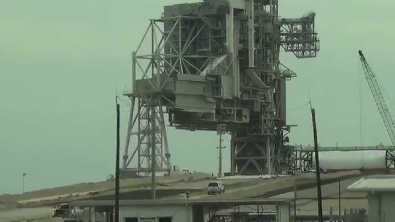 SpaceX at LC 39A - YouTube