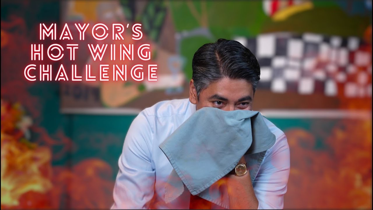 Mayor's Hot Wing Challenge - YouTube