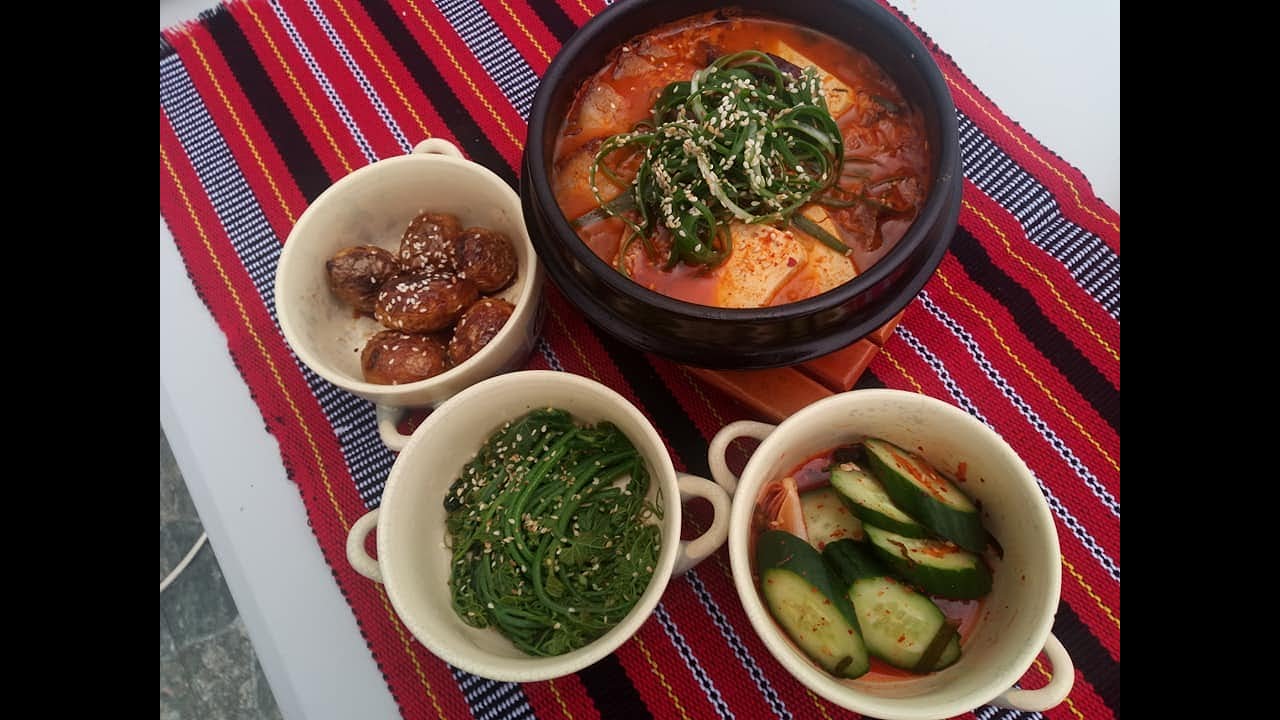 Kinuday & Kimchi Stew - YouTube