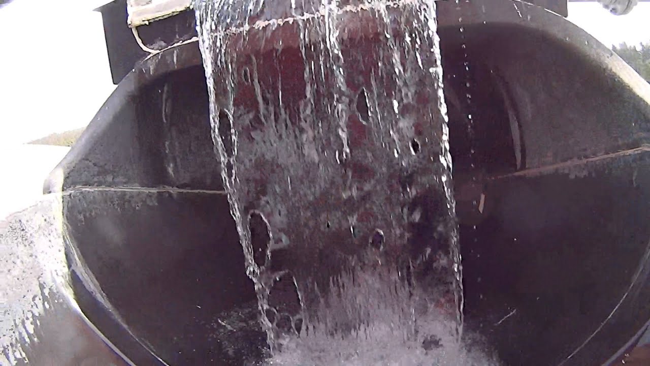 Extreme Black Water Slide at Fasouri Watermania - YouTube