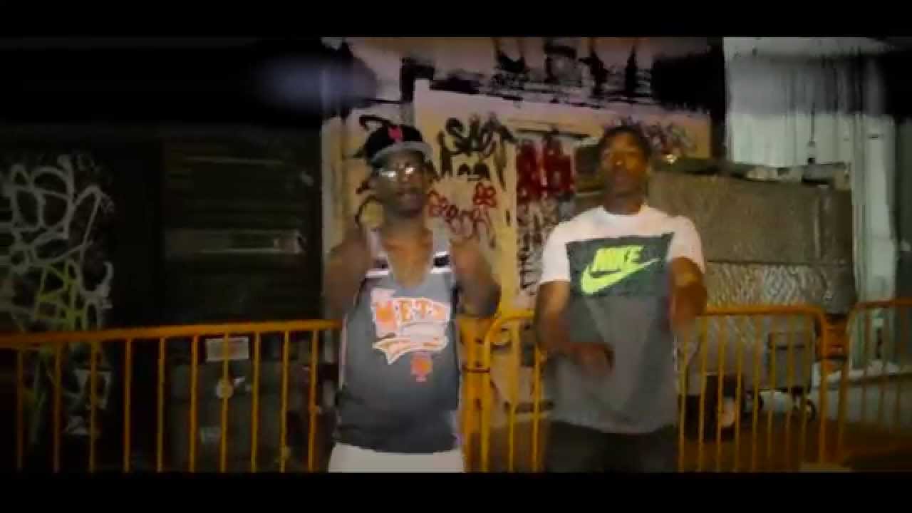 O.E GANG (REGGIE ROSCO & PRADA WAVEZ) CHIRAQ FREESTYLE - YouTube