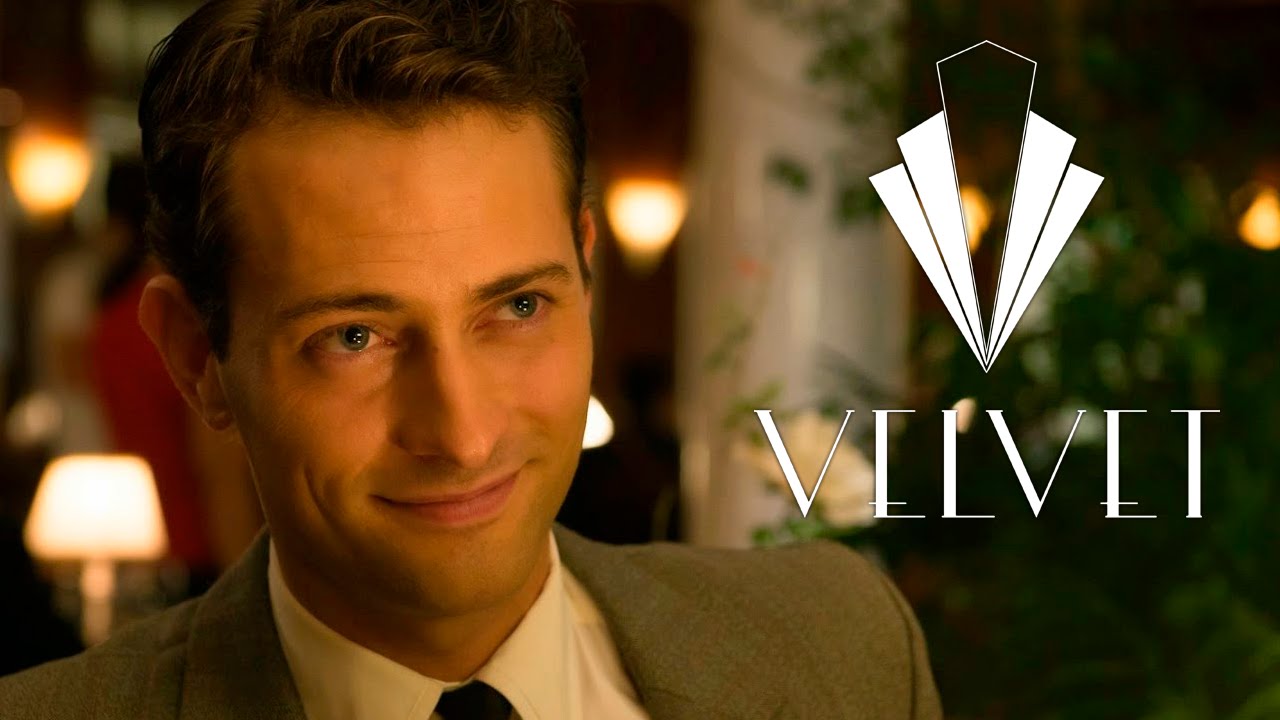 Descubre cómo se convierte Peter Vives en Carlos en 'Velvet' - YouTube