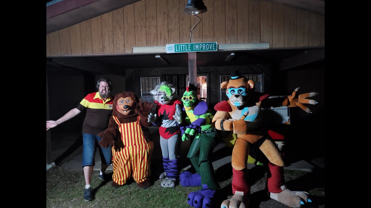 Smitty's was Invaded by FREDDY FAZBEAR! - YouTube