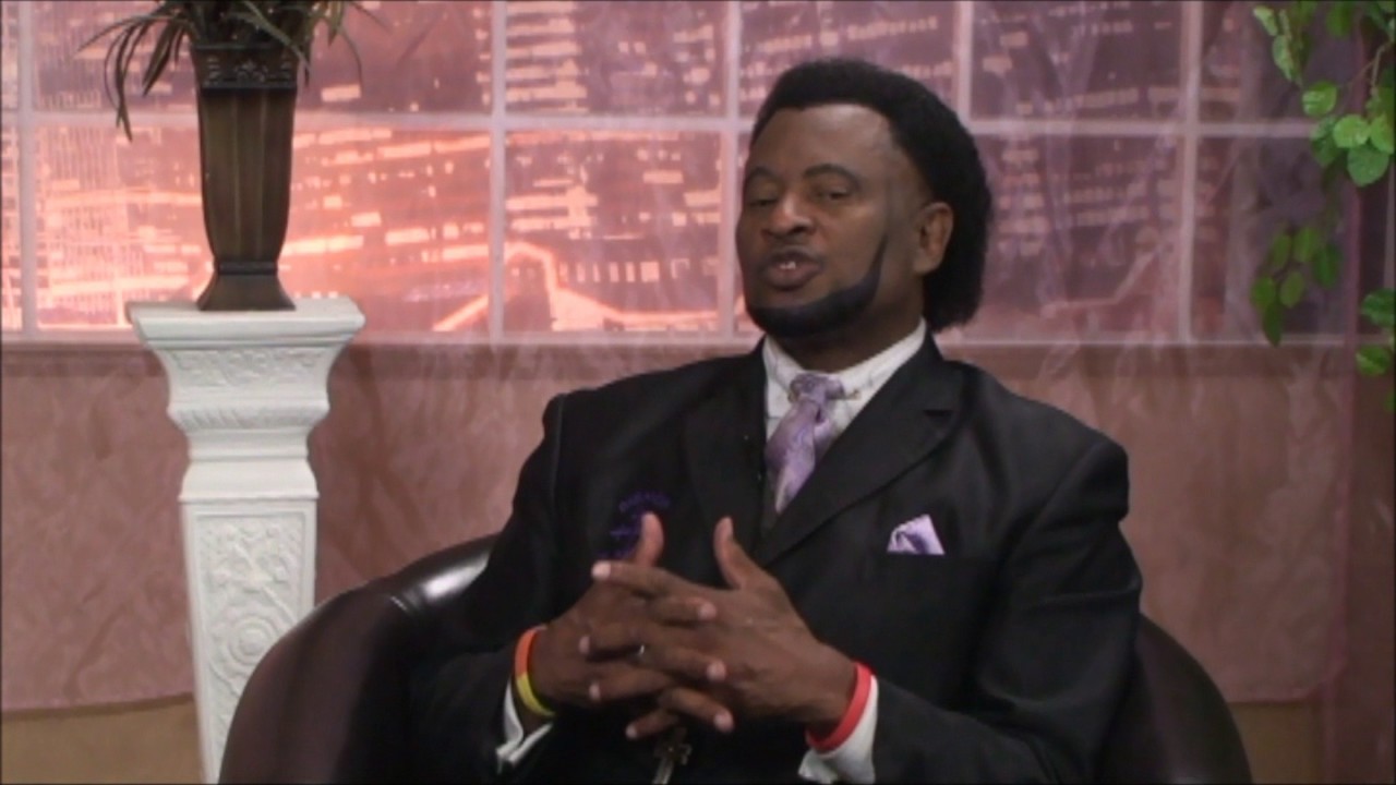 Sharon Jones Show guest Bishop Arthur Dowdell - YouTube