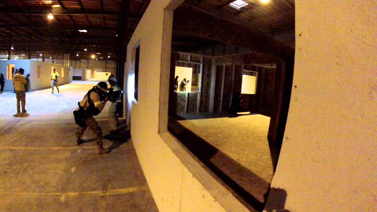 GamePod Combat Zone Airsoft Arena Kwa Kriss Vector (Gameplay!) - YouTube